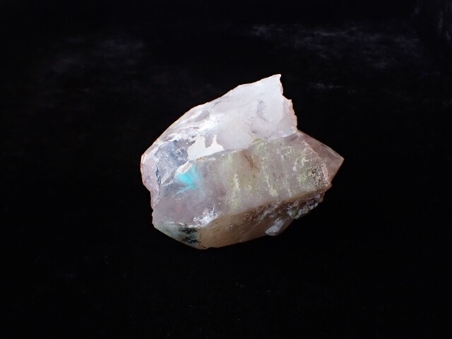 IC0056 アホイトインクォーツ ピアス